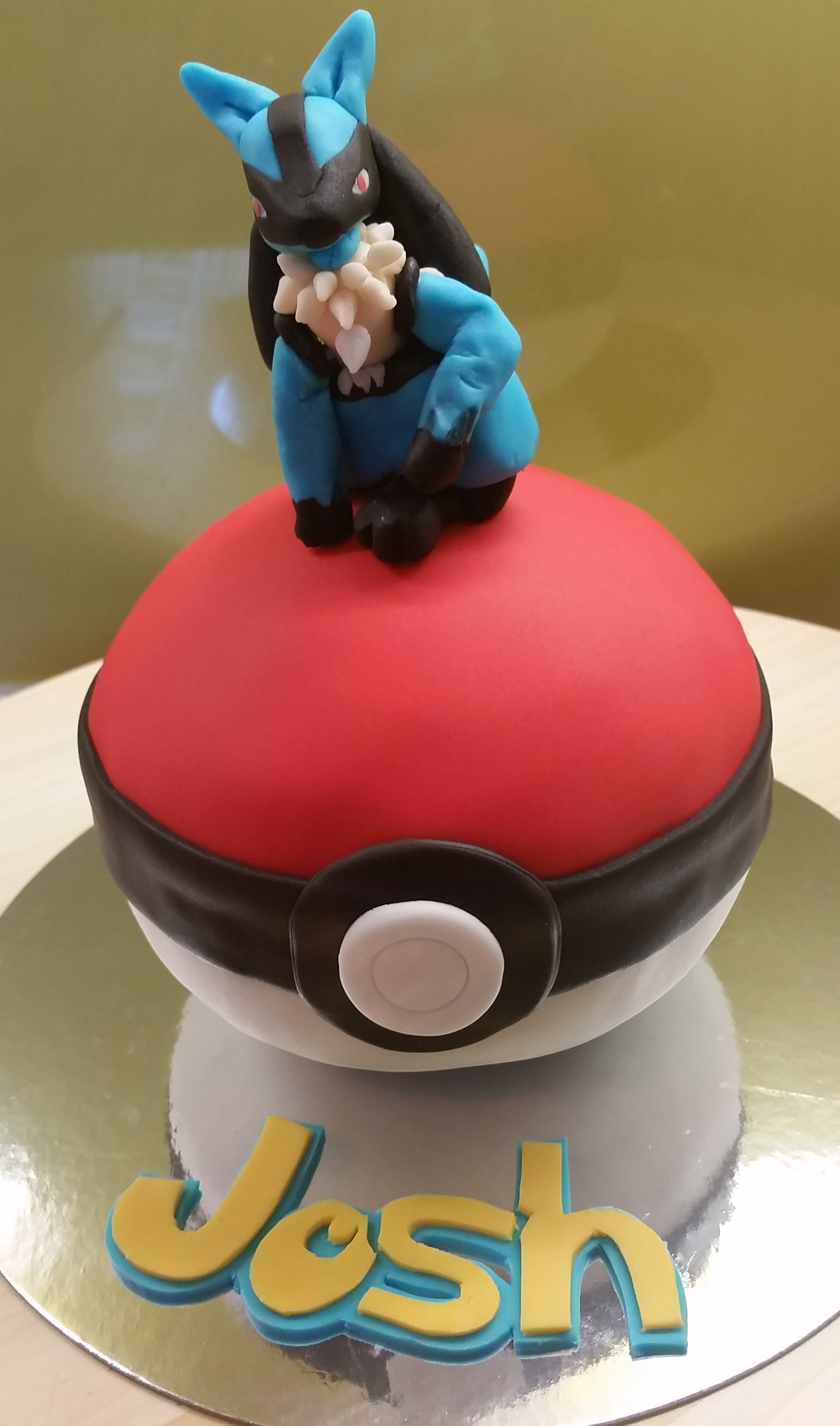 Pokemon Lucario Cake